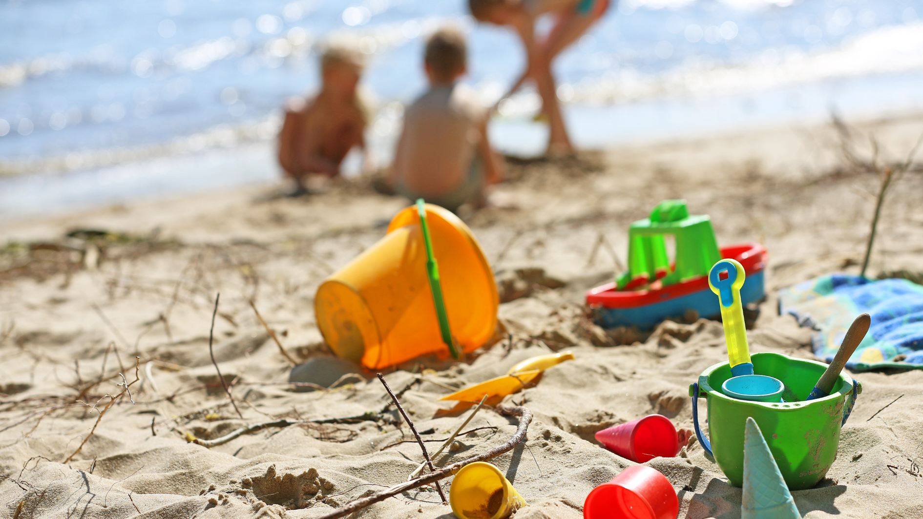 Beach Time Fun with Kids: 5 Games Everyone Will Love