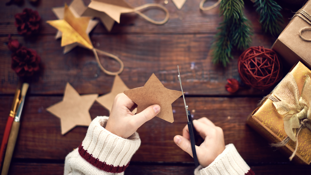 4 Easy Festive Crafting Ideas – iKids