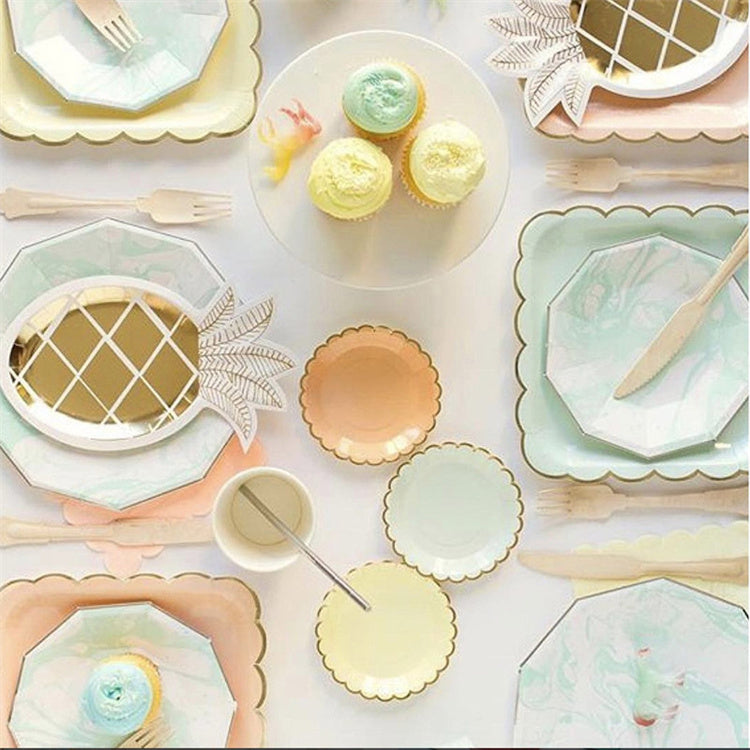 PLAY KITCHENS & FOOD | iKids